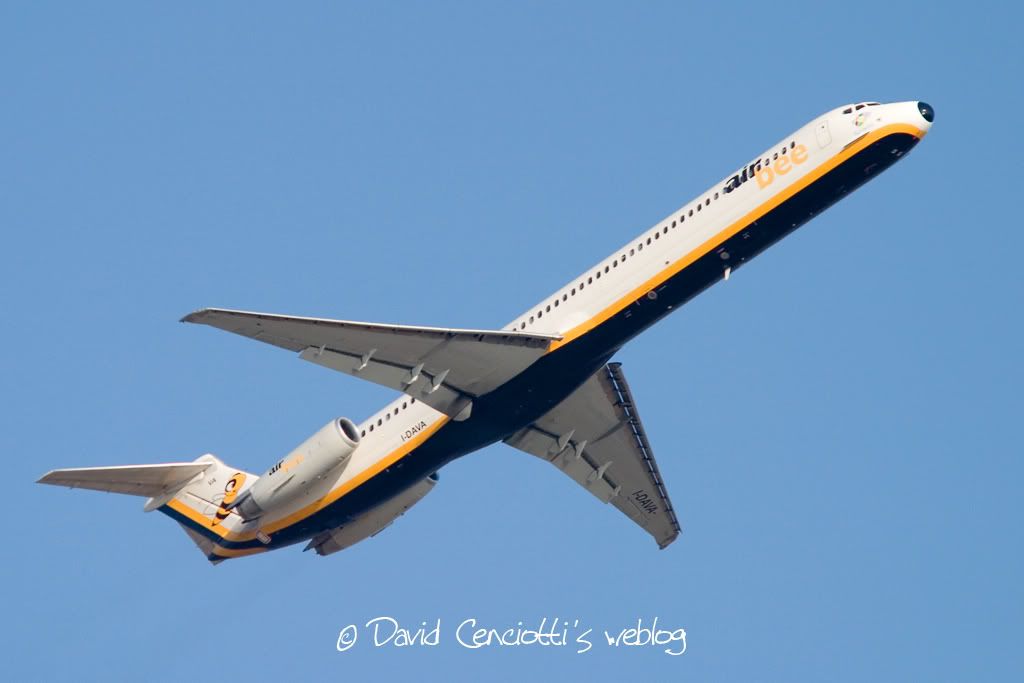 Spanair 5022: a video doesn't show any explosion. Did the MD82 stall ...