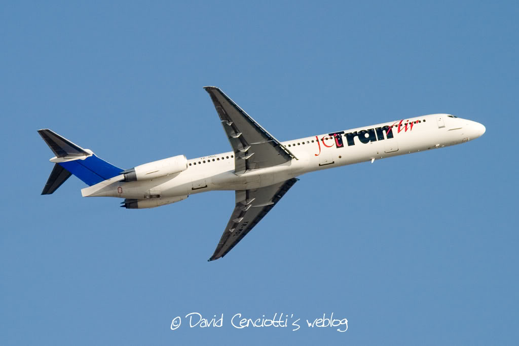 Spanair 5022: a video doesn't show any explosion. Did the MD82 stall ...