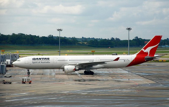 [Updated] Airbus A330 Multi-role Tanker Transport loses refueling boom ...
