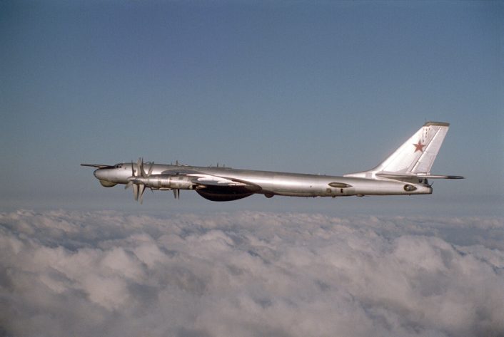 Japan accuses Russia: "two Tu-95 bombers have violated our airspace ...