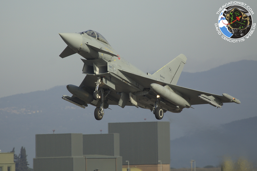 [Photo Gallery] Typhoons and F-16s at the Winter Hide 2013 exercise ...