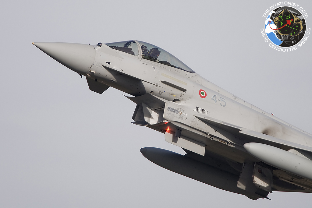 [Photo Gallery] Typhoons and F-16s at the Winter Hide 2013 exercise ...