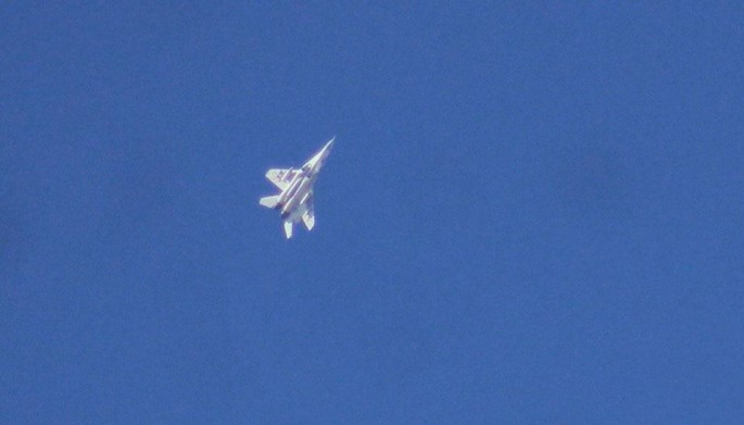 Syrian Air Force Mig-21 fighter jet flying over Damascus - The Aviationist