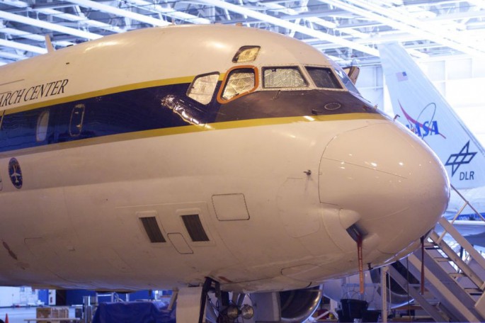 NASA shows off Hi-Tech aircraft involved in Alternative Fuel Effects on ...