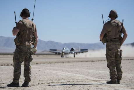Stunning images show U.S Air Force A-10s operating on a dry lake bed at ...