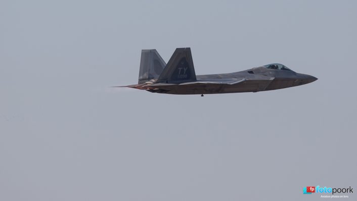 Here are the first pictures of the U.S. F-22s deploying to Poland for ...