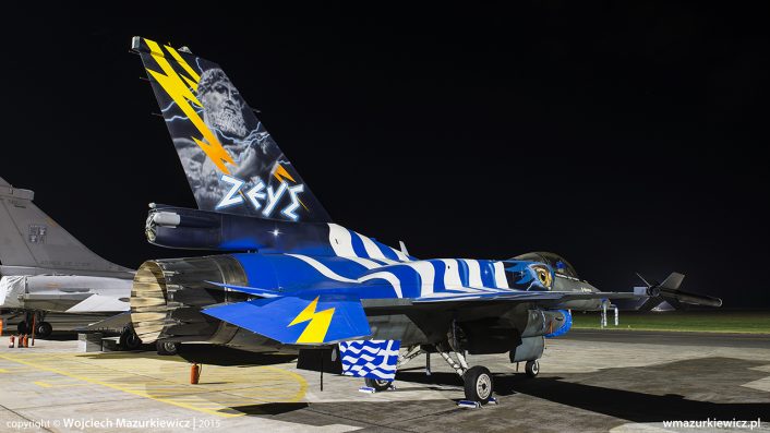 These Unique Photographs Show Some of The Coolest Radom Airshow 2015 ...