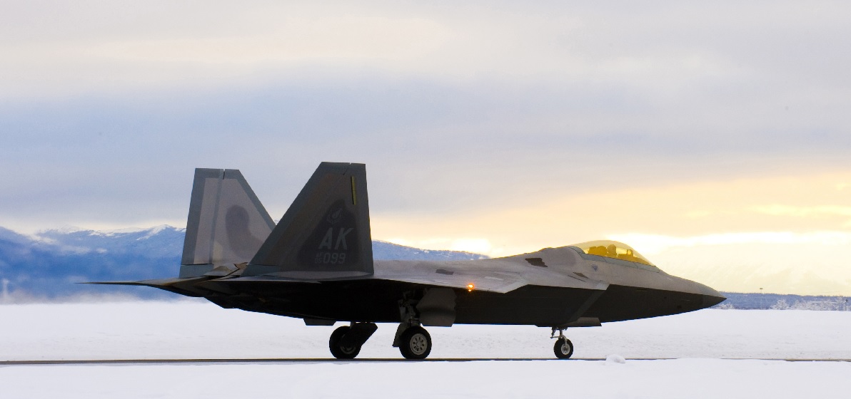 Better late than never: Alaskan Raptors are the first F-22s to be armed ...