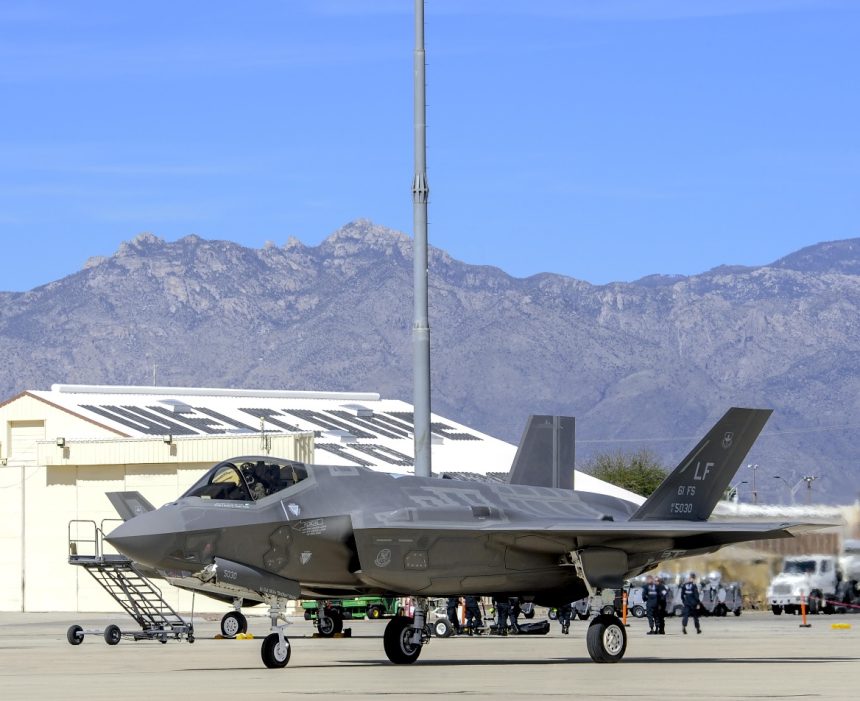 Here are the aircraft that could replace the A-10 Warthog in the CAS ...
