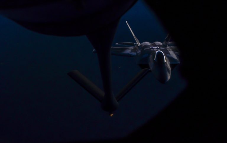 Cool pictures of an F-22 Raptor during Deliberate Strike Night - The ...