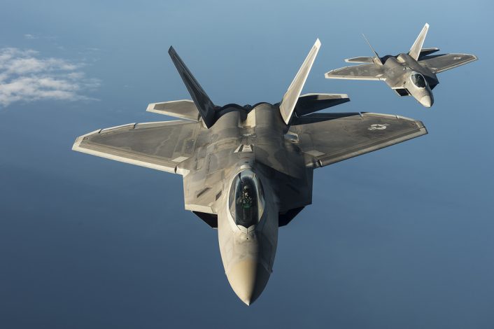 This photo shows how F-22s get rid of external fuel tanks - The Aviationist