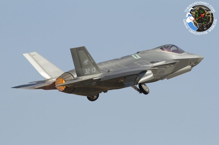 Here Are The World's First F-35A Lightning II Stealth Aircraft With ...