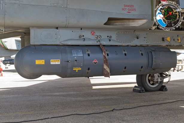 LITENING Targeting Pod Completes Initial Flight Testing on U.S. Navy ...