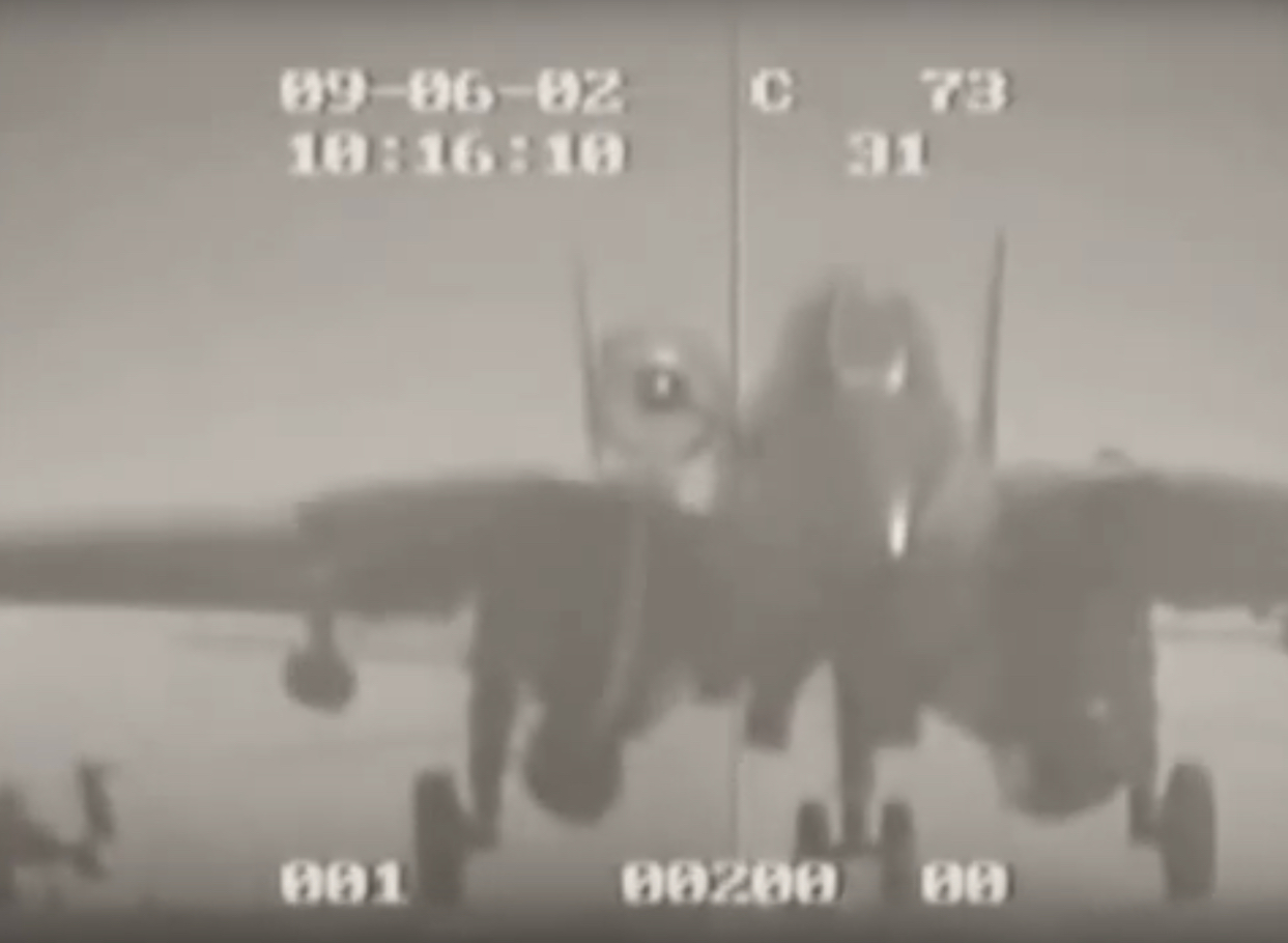 We Got Some Walkaround Photos Of The F-14 Tomcat Used For The Filming ...