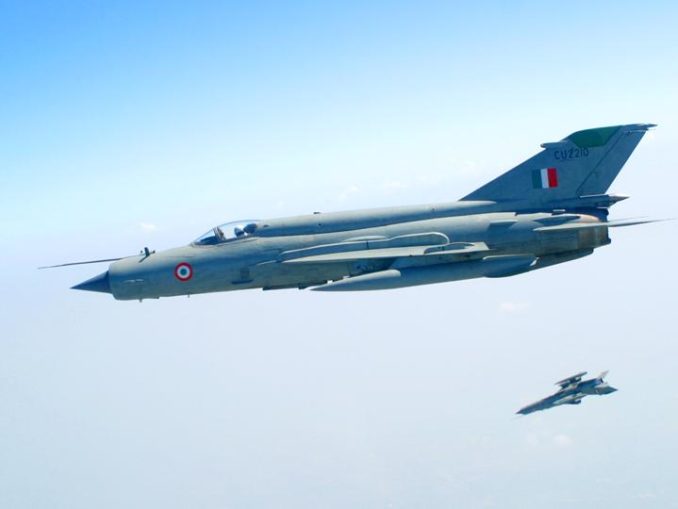 Check Out This Interesting Video of Pakistani Mirage III and F-7PG Jets ...