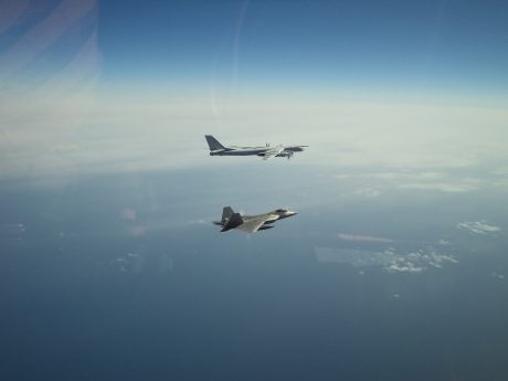 For The Second Day In A Row US F-22 Jets Intercept Russian Tu-95 Bombers And Su-35 Fighters ...