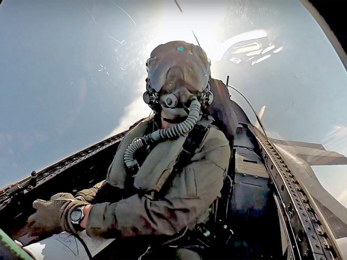 Enjoy a Guided Tour Inside the E-4B NAOC Doomsday Plane - The Aviationist