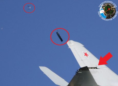 Russian MiG-35D Loses Wing Panel During Flight Demo at MAKS 2019 - The ...