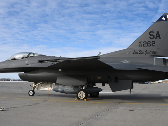 Watch two F-15E Strike Eagles maneuver at low altitude in the famous ...