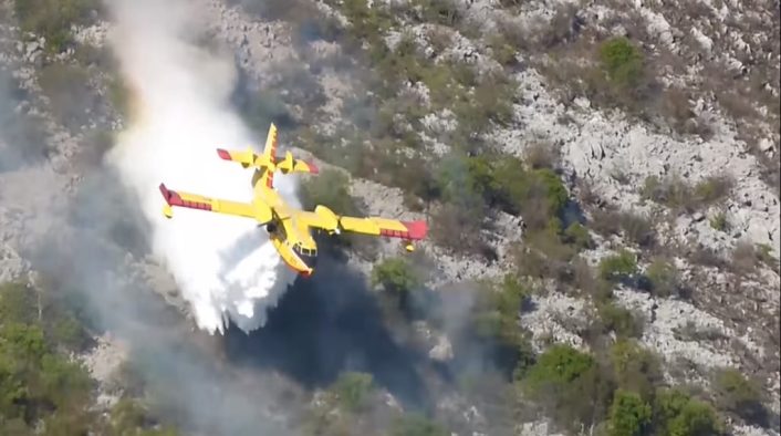 Italian Canadair CL-415 Crashes During Firefighting Mission - The ...