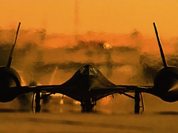 Last SR-71 Blackbird engine test in full afterburner at Edwards Air ...