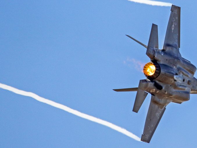 From the cockpit: F-16 solo, diving towards the ground while turning ...