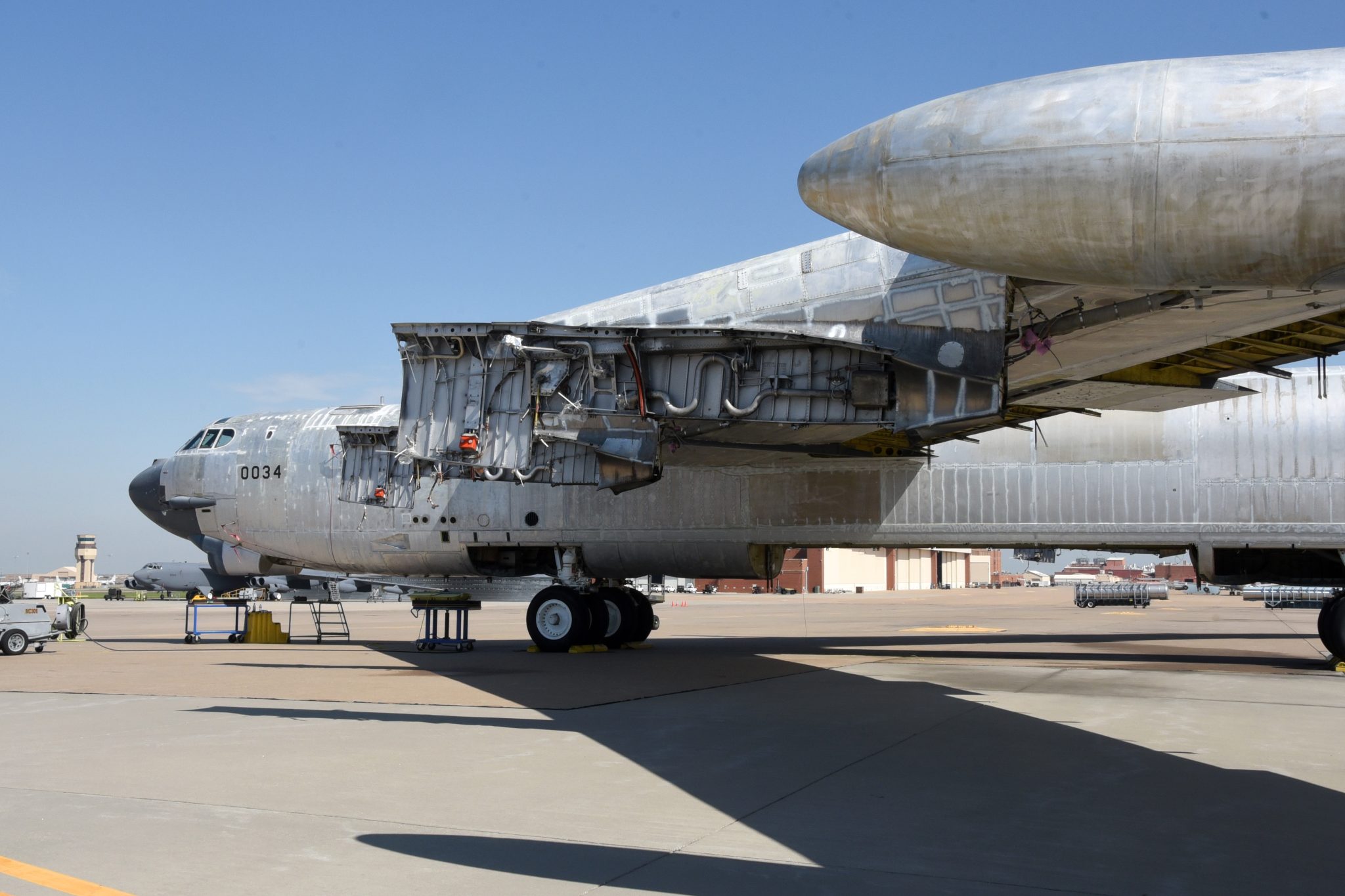 "Wise Guy" is Back! Regenerated After 10 Years At the “Boneyard” B-52H ...