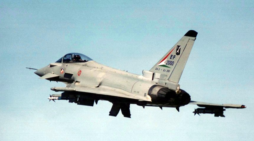 Tales From The Cockpit: First Flight In A Eurofighter Typhoon Prototype ...