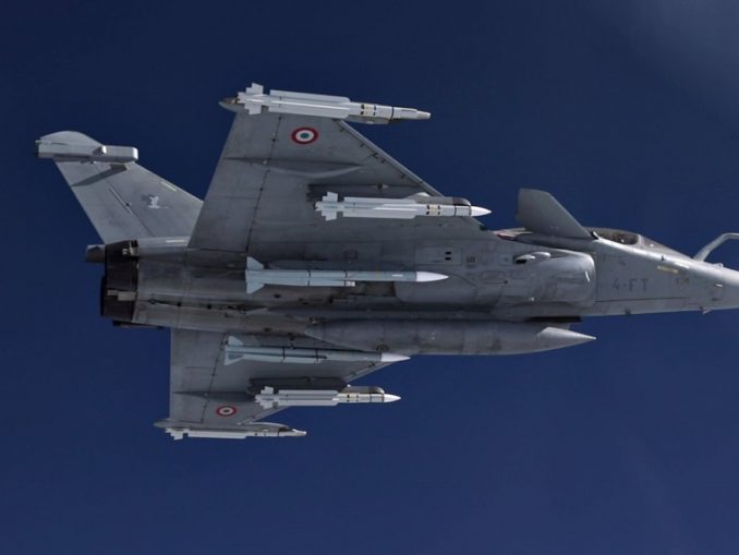 This Close Up Video Shows B-2 Stealth Bomber's Control Surfaces During ...