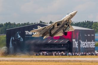 Russia To Build Prototype Of Its New 'Checkmate' Light Tactical Fighter ...