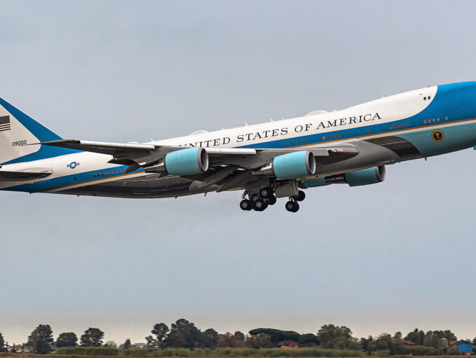 The Only Time the Boeing YAL-1 Airborne Laser Testbed 747 Ever Came to ...