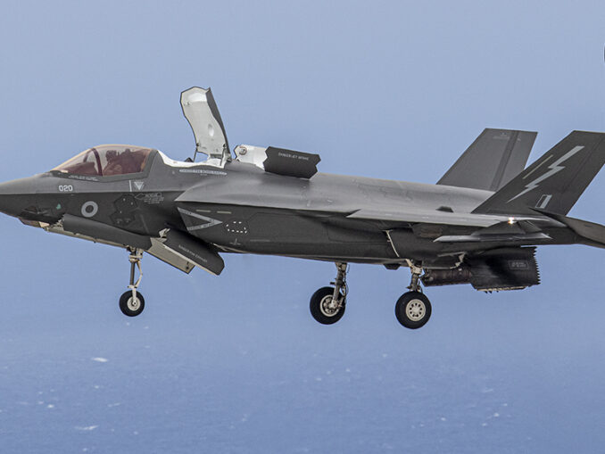 [Photo] All three F-35 variants fly together for the first time - The ...