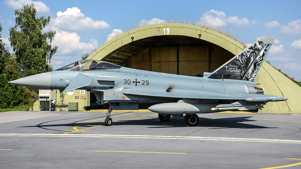 Up Close And Personal With The The German Air Force Eurofighters Of The ...