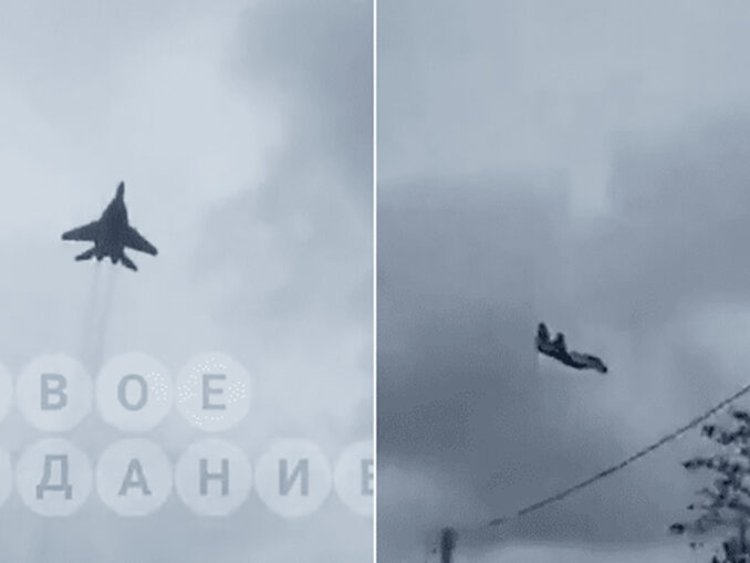 Video shows Russian Mi-35 gunship helicopters ultra-low altitude flying ...