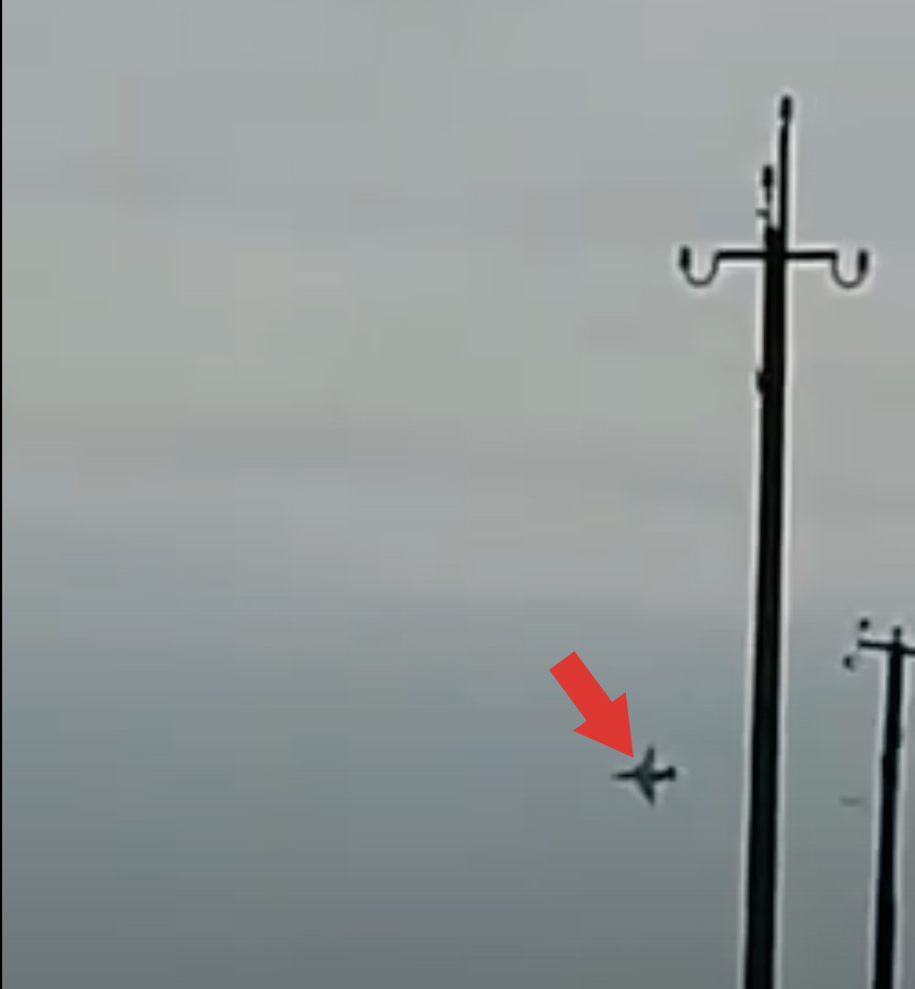 Dramatic Video Shows Ukrainian Su-25 Crashing During Attack On Russian ...