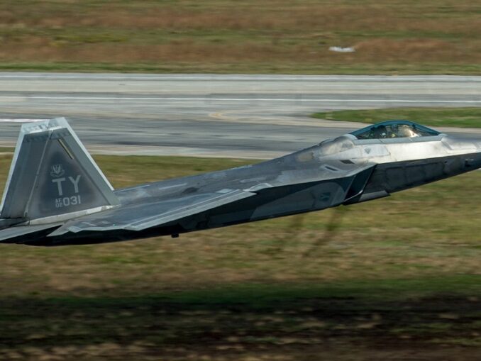 The Only Two B-52 Bombers To Be Resurrected From The "Boneyard ...