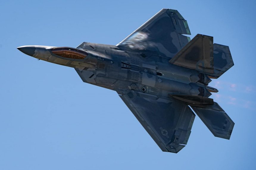 The Oldest F-22 Raptors Might Soon Be Headed For The Boneyard - The ...