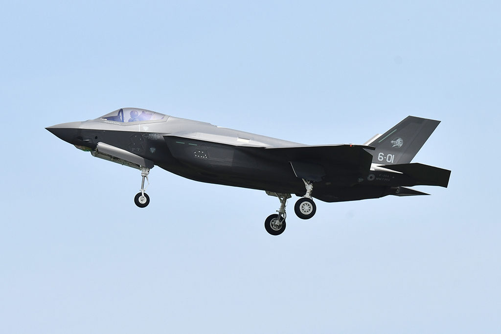 First F-35A Destined To 6° Stormo Of The Italian Air Force Has Made Its ...
