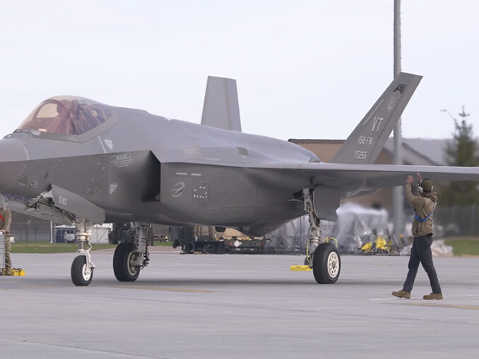 Here Are The Basic Fighter Maneuvers Fundamentals You Need To ...