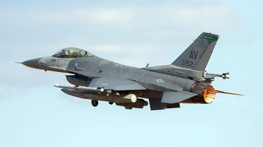 U.S. F-16s And Italian Typhoons Train Together During Emerald Strike ...
