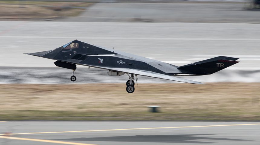 F-117 Stealth Jets (Fitted With Radar Reflectors) In New Photos From ...