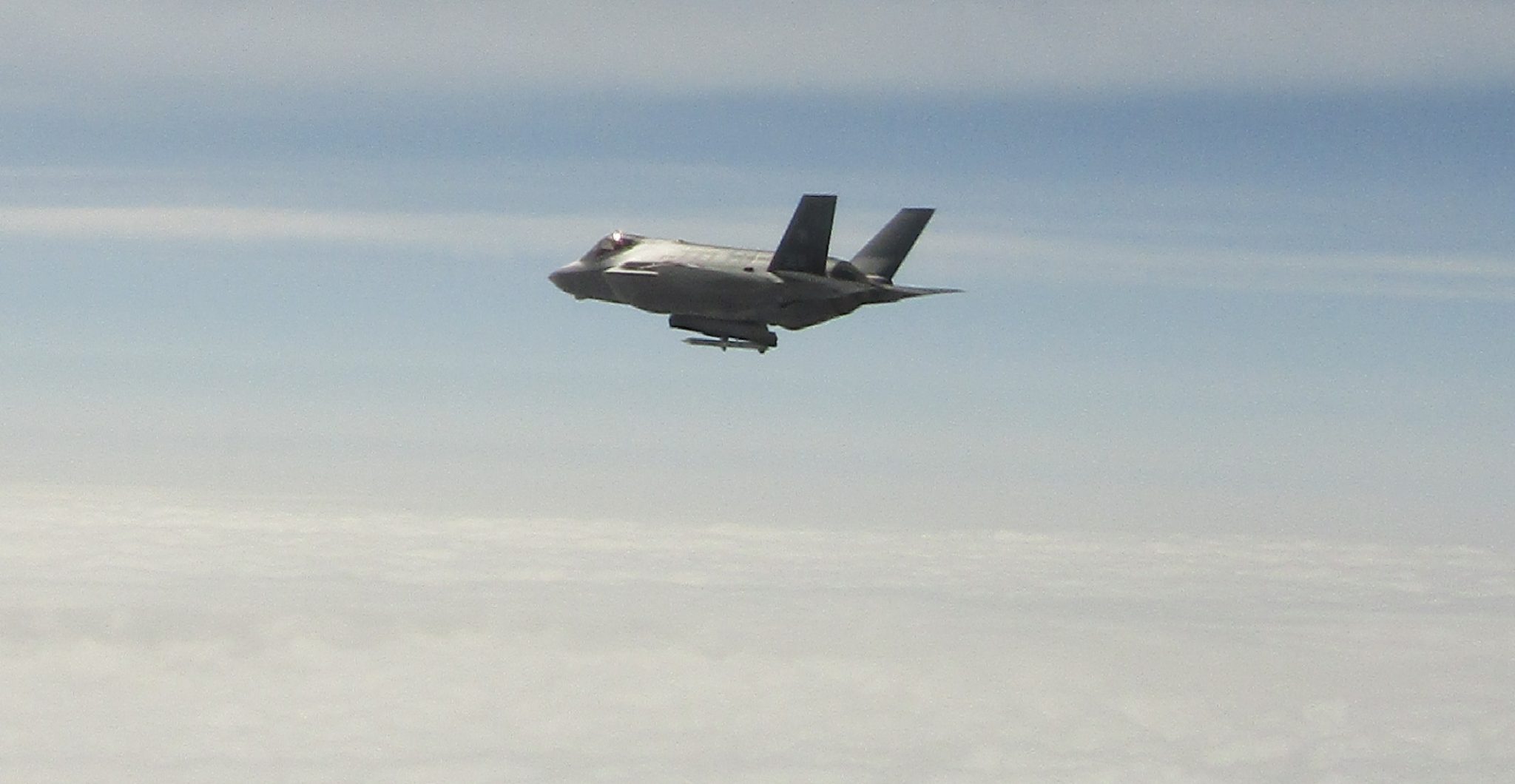 Italian F-35s Test Fired The AIM-120 Missile For The First Time Over ...