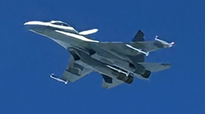 DoD Releases Videos Of Chinese Fighters Performing 'Unprofessional ...