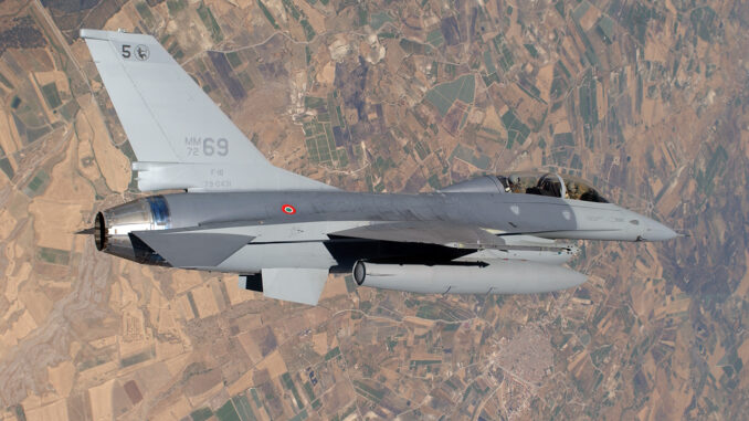 Italian Vipers: The Story Of The F-16 Fighting Falcon In Italian Air ...