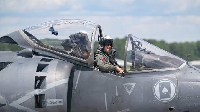 End Of An Era: MCAS Cherry Point Hosts Final USMC AV-8B Harrier II Demo ...