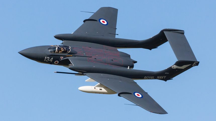 The de Havilland Comet at 75: From Troubled Jetliner to Military Icon - The Aviationist