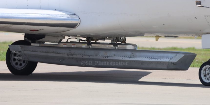 New F-22 Pods Spotted Up Close On Sabreliner Test Bed - The Aviationist