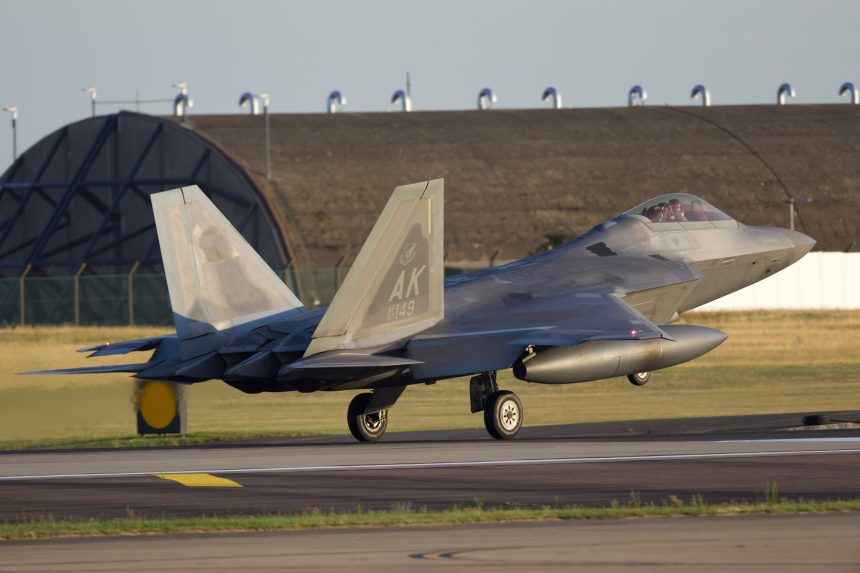 Alaskan F-22 Raptors Are Deploying To The Middle East Amid Growing ...