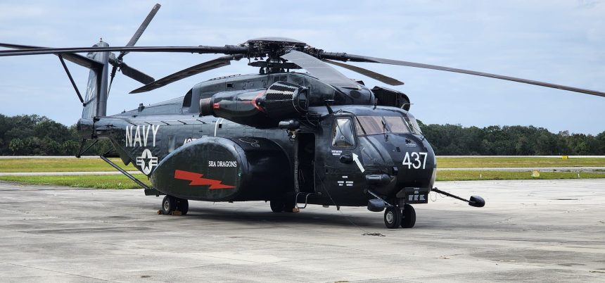 Massive MH-53E Sea Dragon Helicopter Delivered To The Valiant Air Command Warbird Museum - The ...