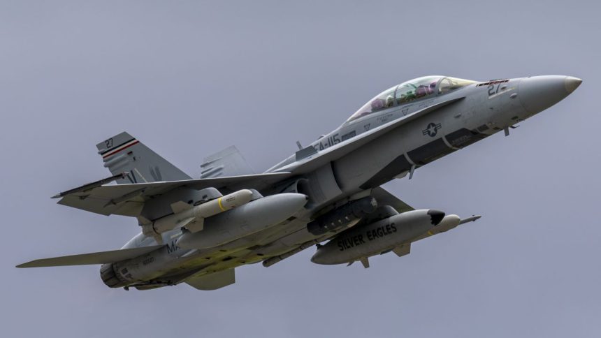 Taiwan Receives First Batch of U.S. Harpoon Block II Anti-Ship Missiles ...